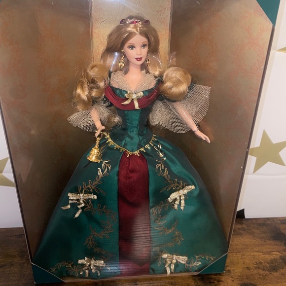 Barbie | Toys | Holiday Treasures Barbie 2nd In Series Barbie ...